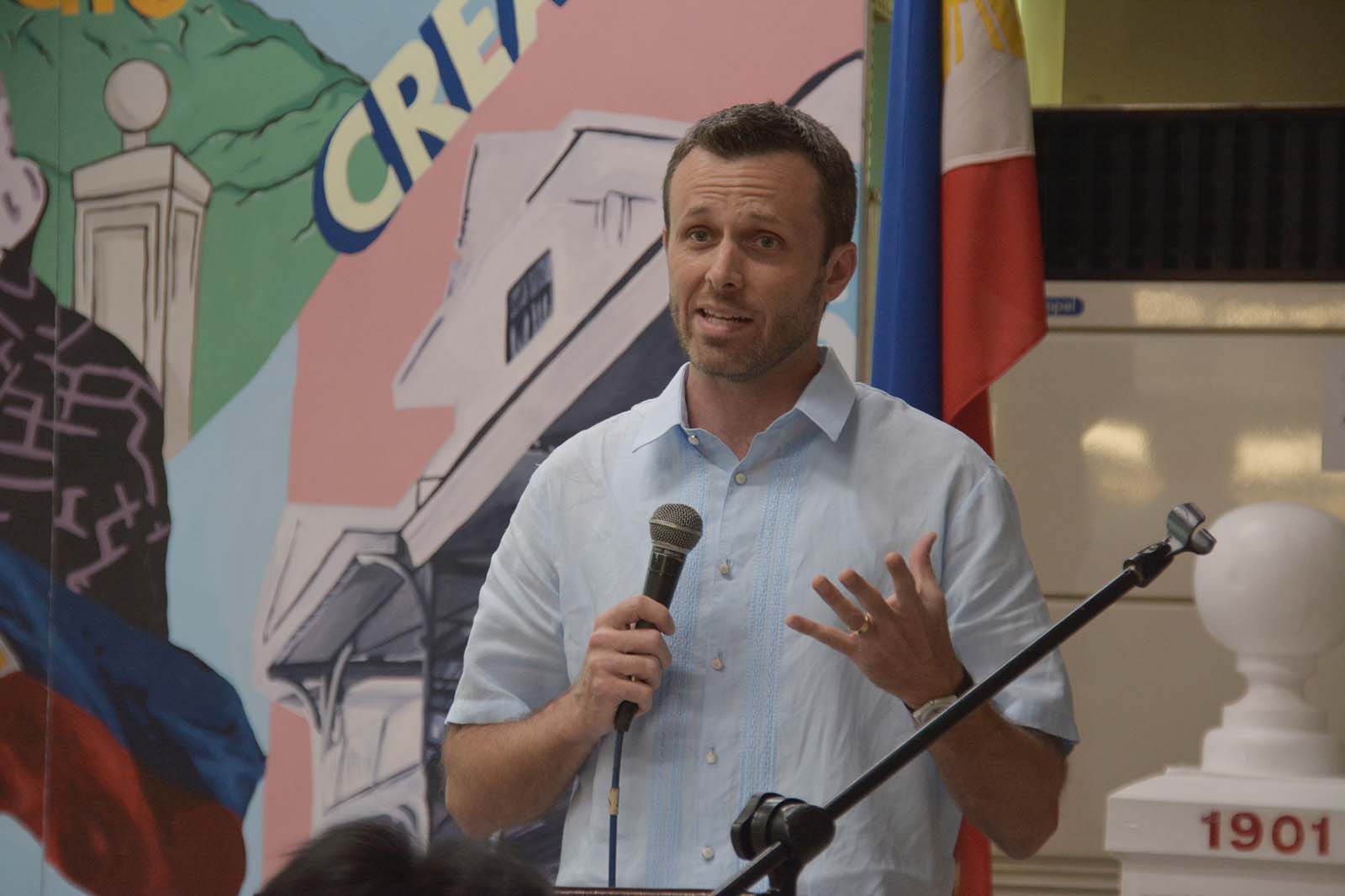 CMC faculty talks on environmental journalism in US Embassy lecture ...